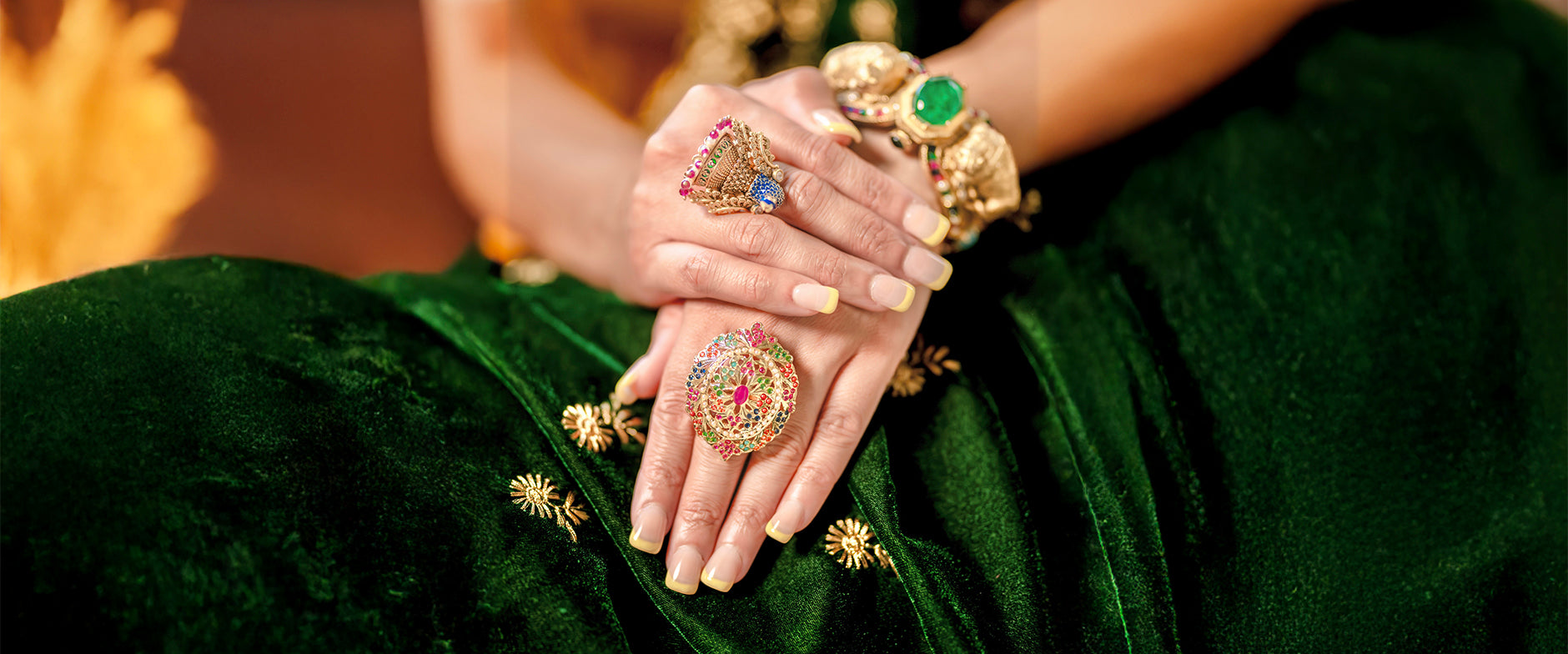 The Pashm | Buy Premium Pashmina Shawls| Cashmere Scarfs | Jewelry